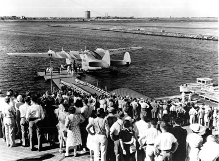 LaGuardia-Pan-Am-Clipper-loading-for-departure-at-Marine-Air-Terminal ...