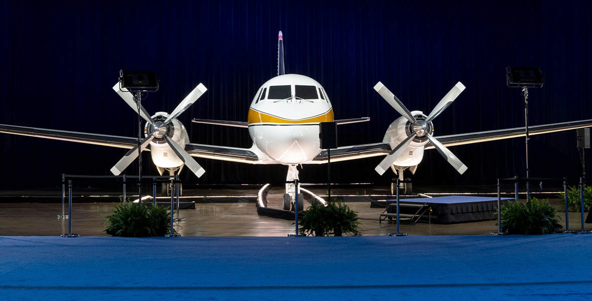 Walt Disney's Grumman Gulfstream I Airplane Returns to Palm Springs ...